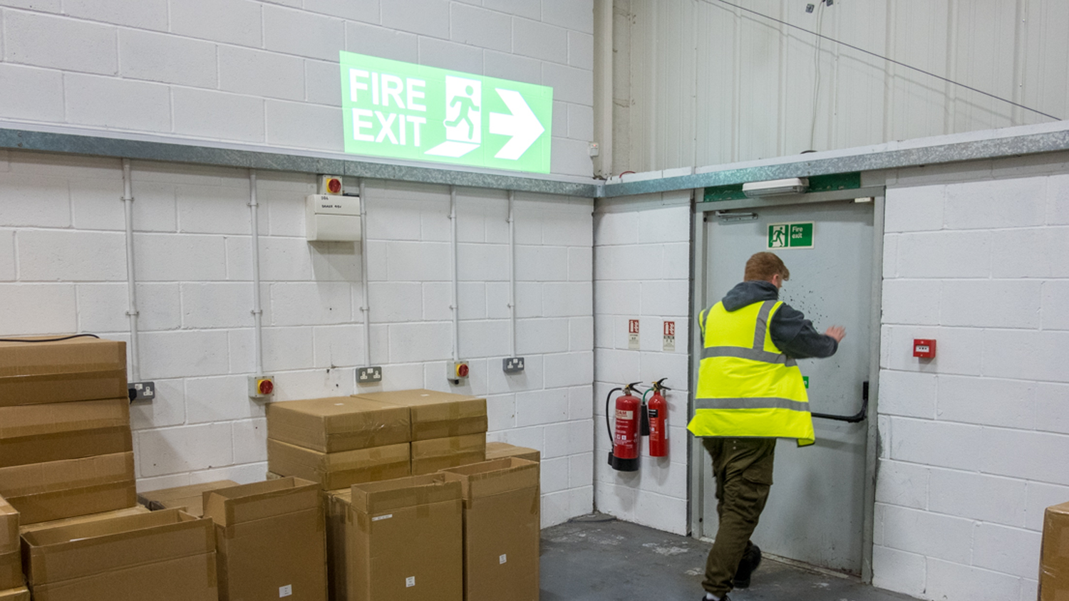 Projected signage to lead the way in health and safety in 2025 ...